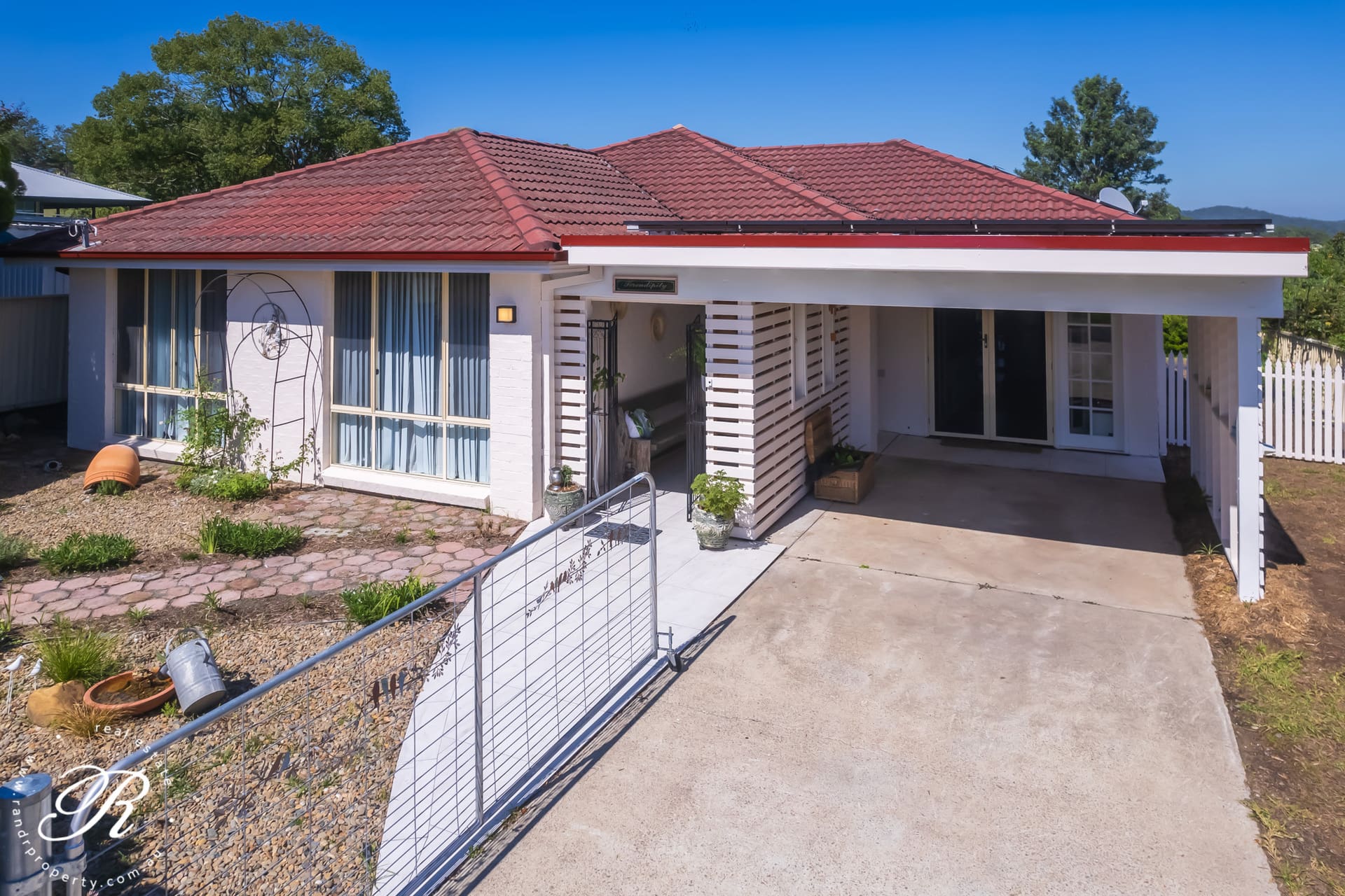 R and R Property | Real Estate Agents, Mid Coast NSW
