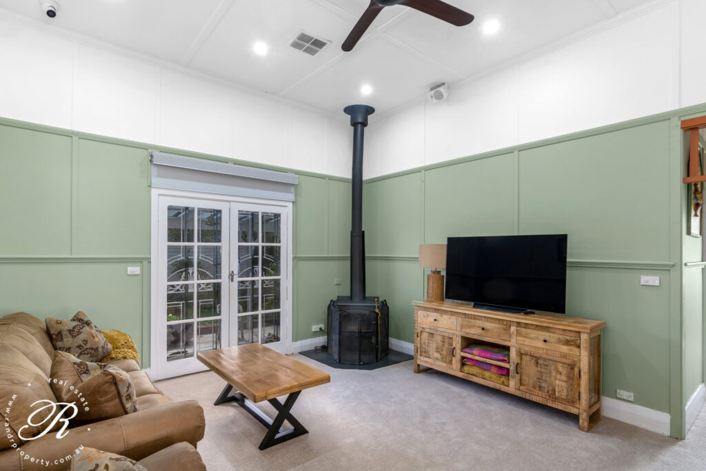 63 Cowper Street, Stroud NSW 2425 - Elders R and R Property